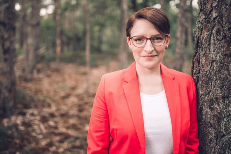 Laura Kraft – Unsere Direktkanditatin für den Bundestag – GRÜNE ...